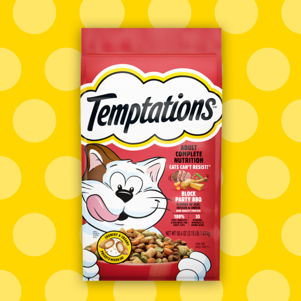 Adult Dry Cat Food | TEMPTATIONS™