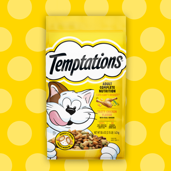 Adult Dry Cat Food | TEMPTATIONS™
